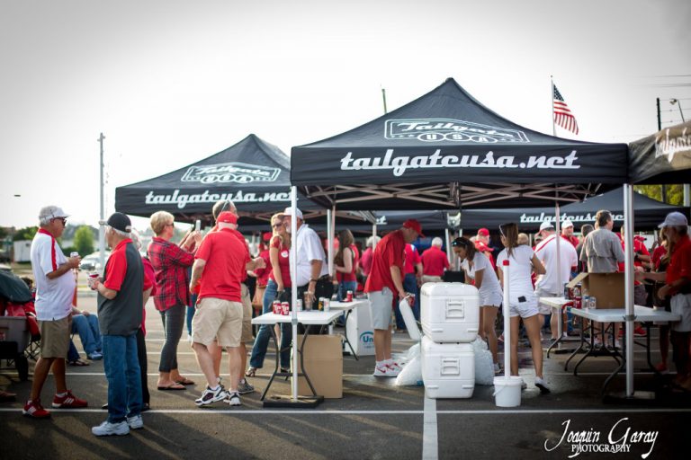 Tailgate Party Under Tents - Tailgate USA